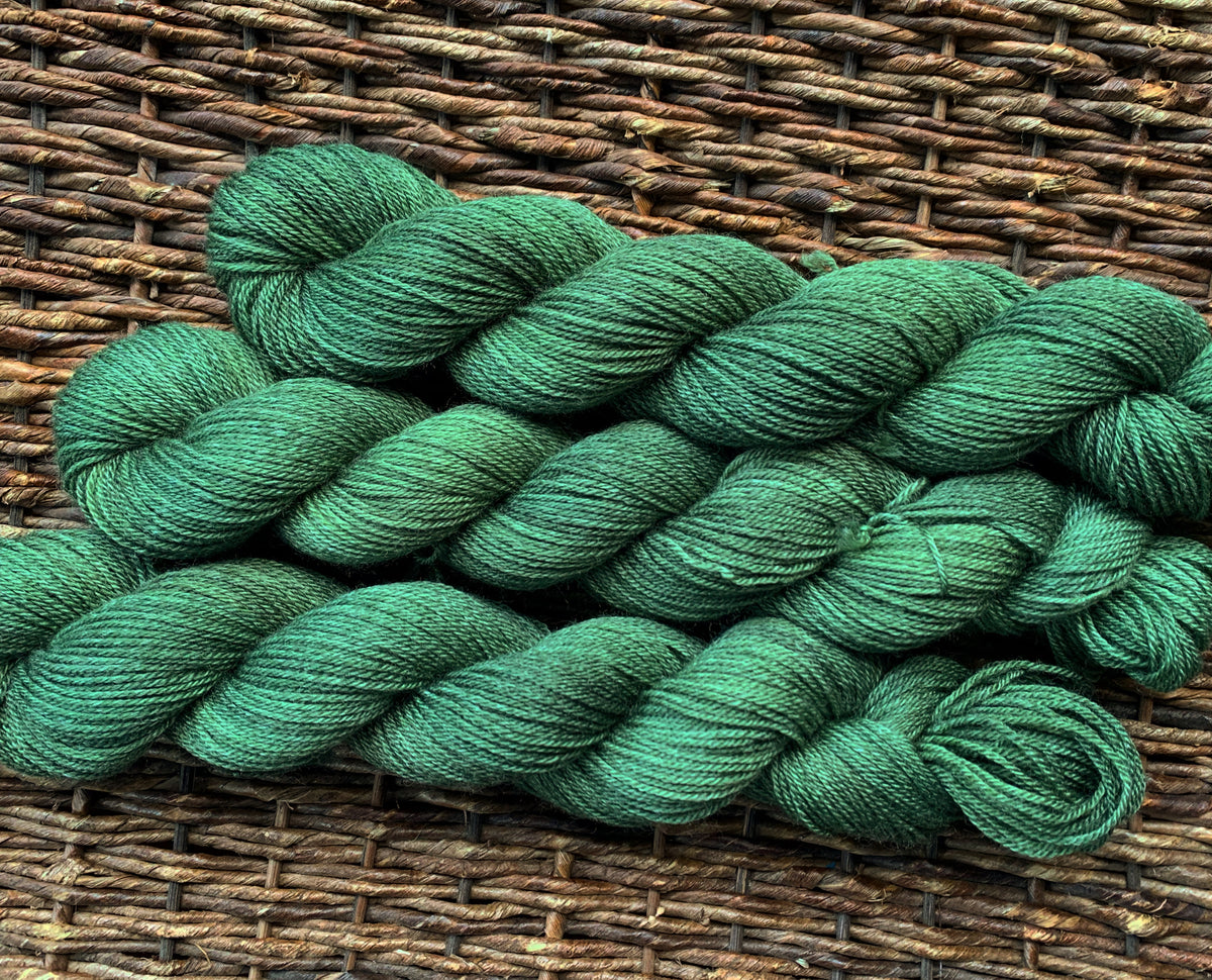 Luster Wool color Pine HSFC – Hot Springs Fiber Co.